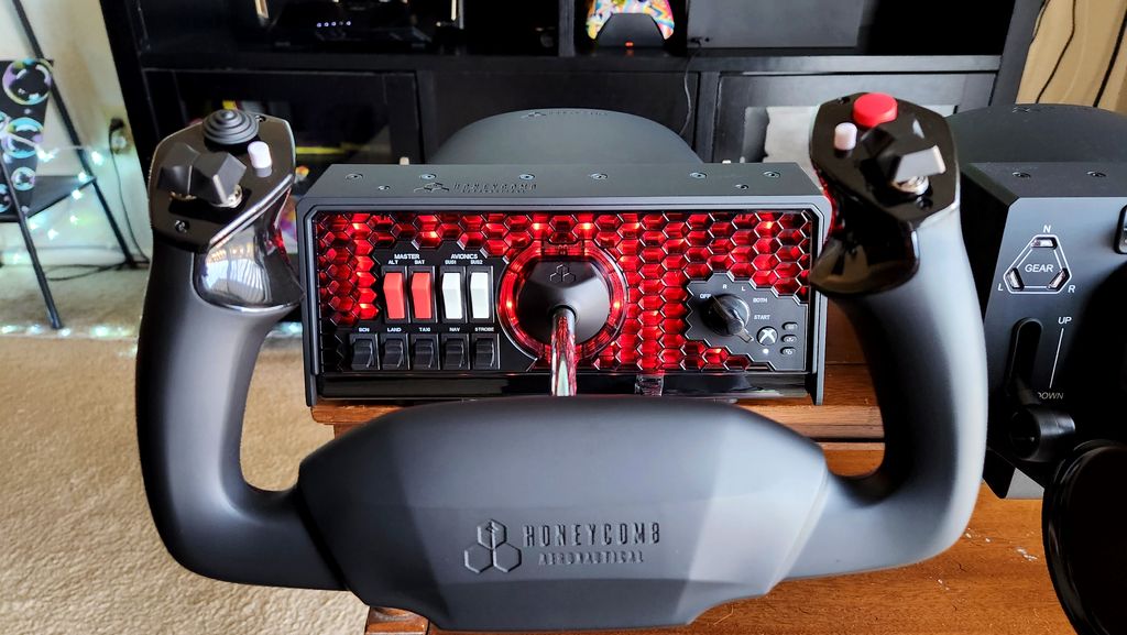 Honeycomb Aeronautical Alpha Flight Controls XPC & Bravo Throttle ...