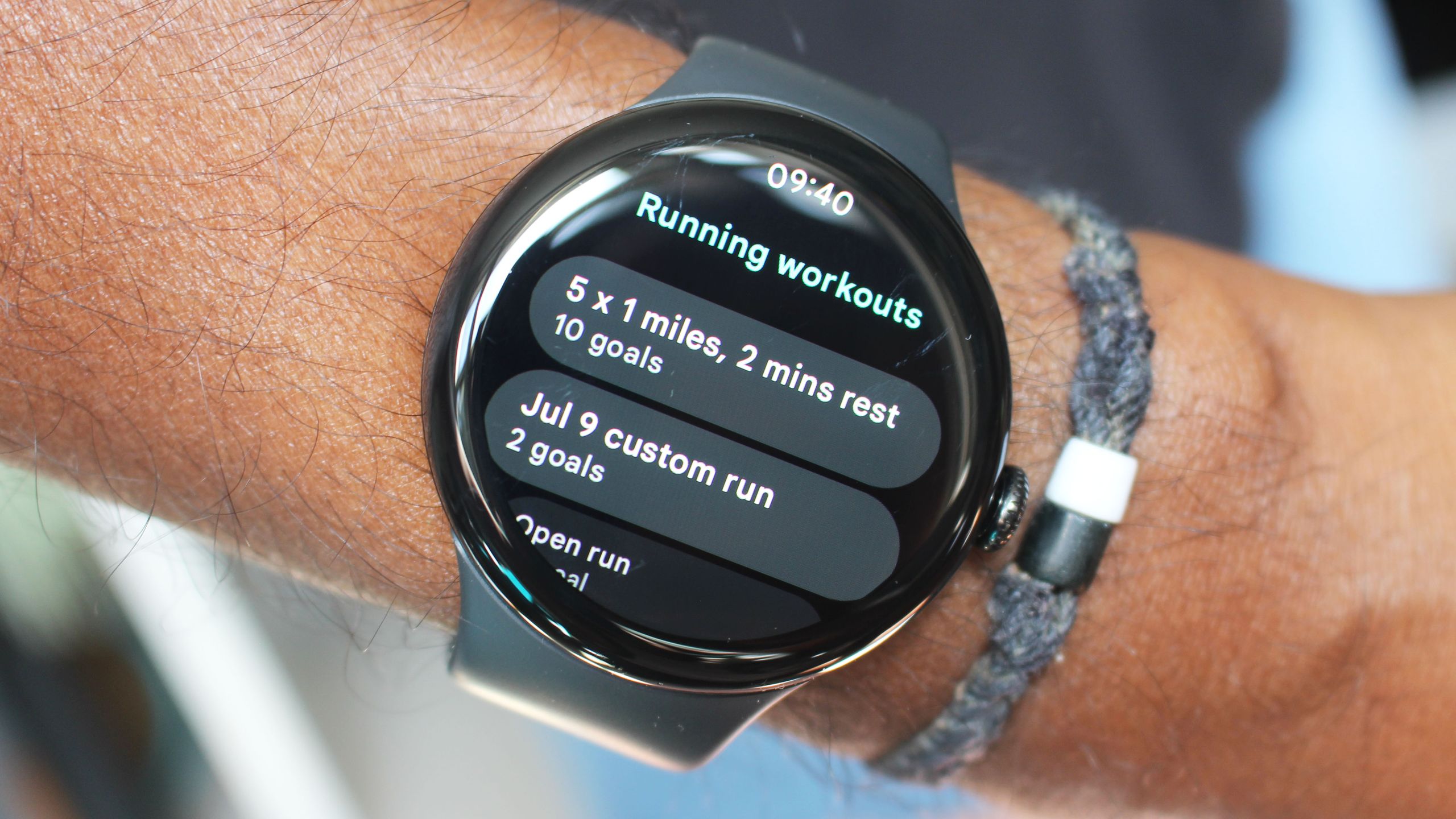 How to create custom running workouts on the Google Pixel Watch 3 | Tom ...