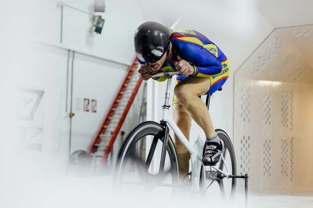 Graeme Obree and his Old Faithful bike put to the test in a wind tunnel ...