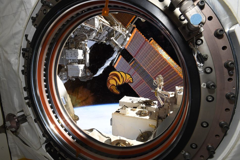 Here's how a French astronaut celebrated Bastille Day 2021 in space | Space