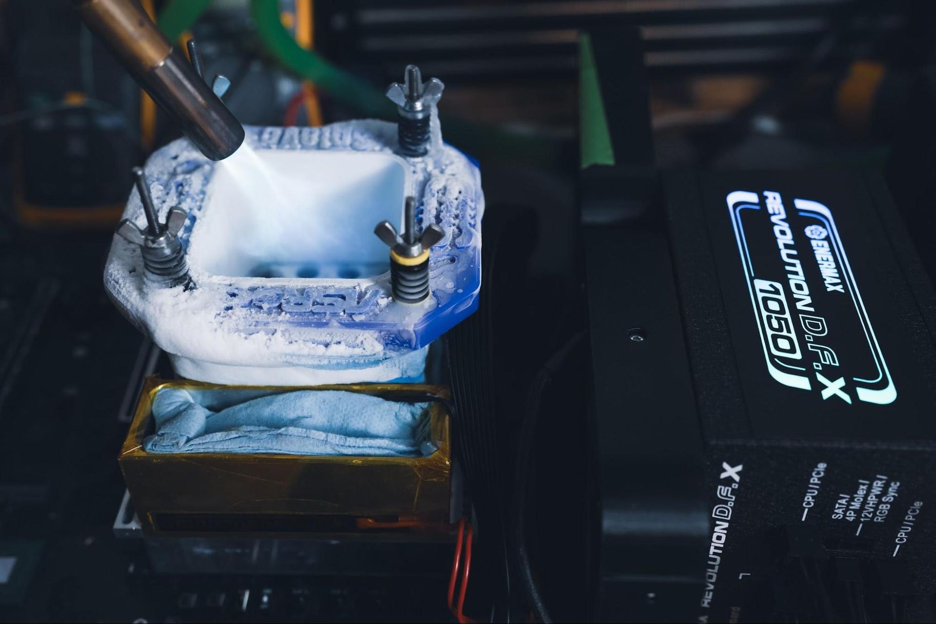 14900K at 7.7 GHz: How I Set 50 Overclocking Records with Intel's Raptor Lake Refresh CPUs and ...