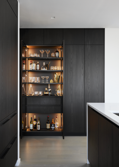 Every Good Host Has a Hosting Closet — How to Organizer One | Livingetc