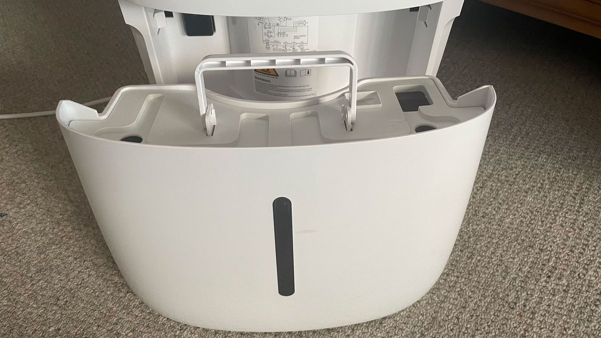 How a dehumidifier eliminated my window condensation | Homebuilding