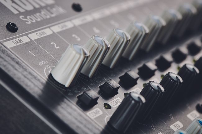 5 reasons your mixes don't sound professional (and how to fix it ...