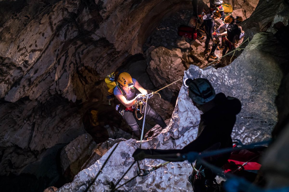 CAVES In Pictures: How Astronauts Train for Space by Cave Diving | Space