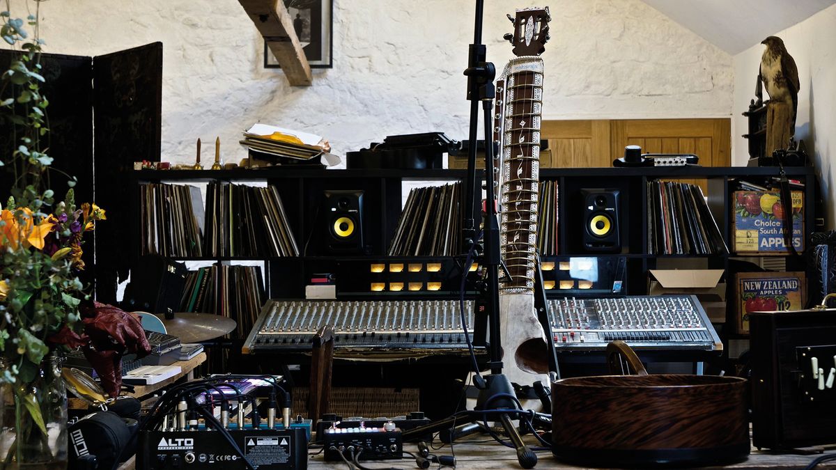 Snow Ghosts: "Playing instruments is so much more expressive than using ...