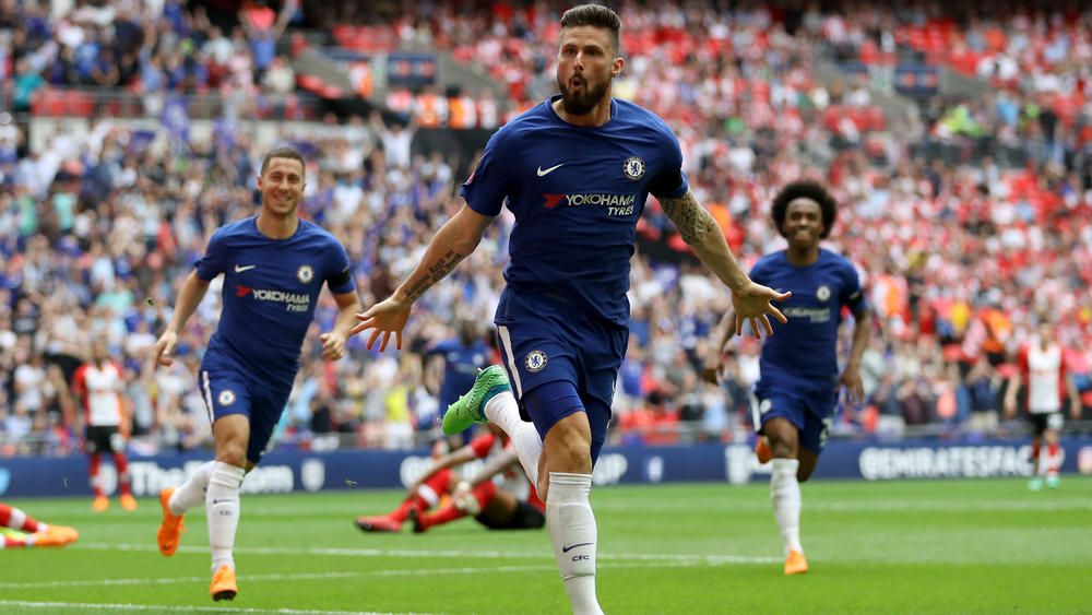 Playing at Wembley is like playing in my garden - Giroud | FourFourTwo