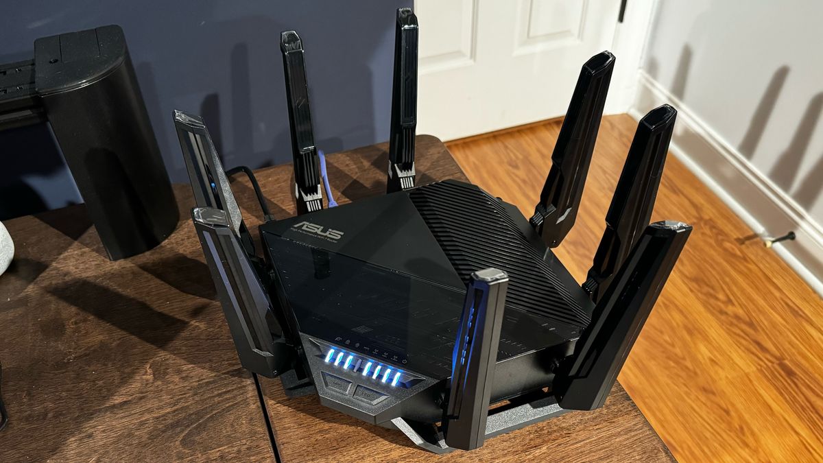 Asus RT-BE96U Wi-Fi 7 router review: A new 6 GHz wireless speed king ...