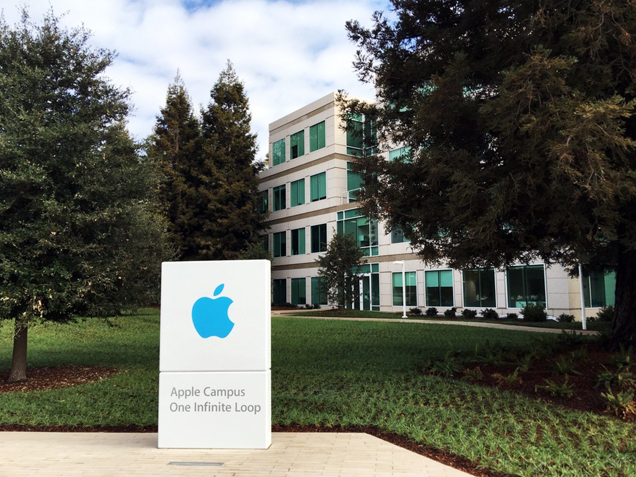 Apple Q1 2017: 78.3M iPhones, 13.1M iPads, 5.4M Macs | iMore