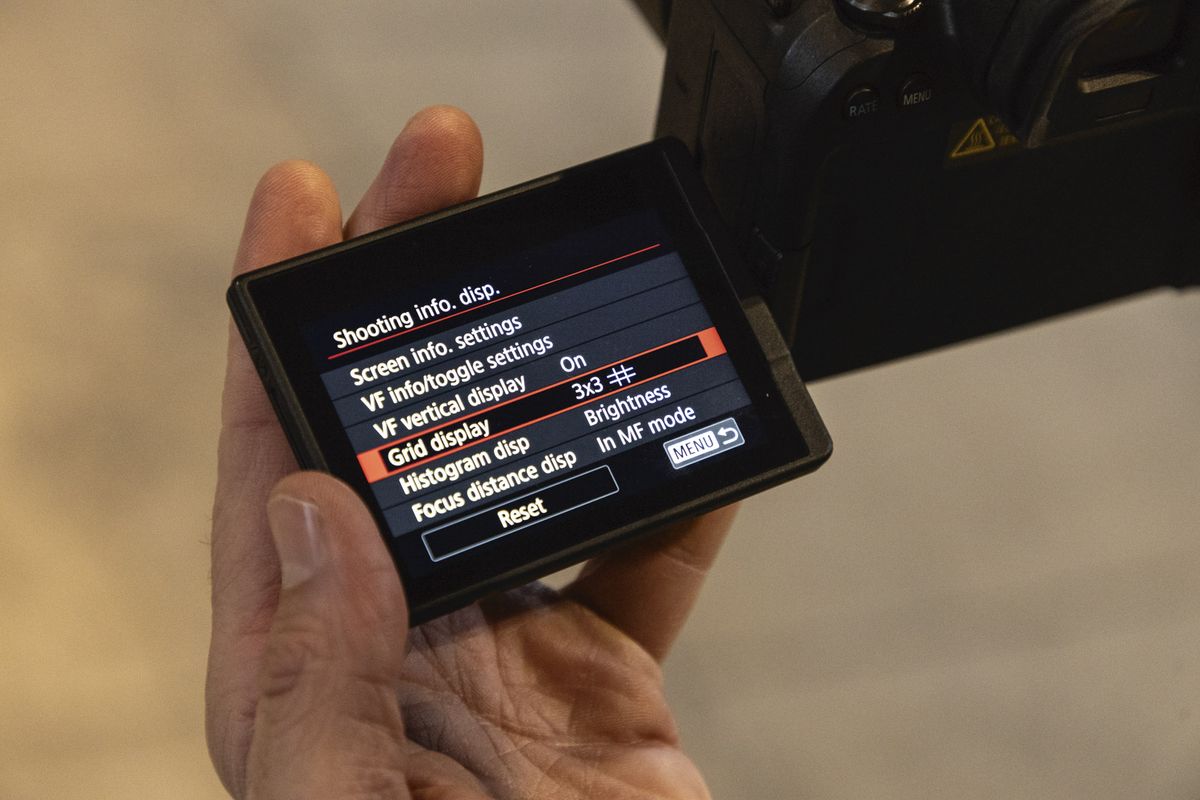 Shoot and stitch together vertical panoramas for fab interior photos ...