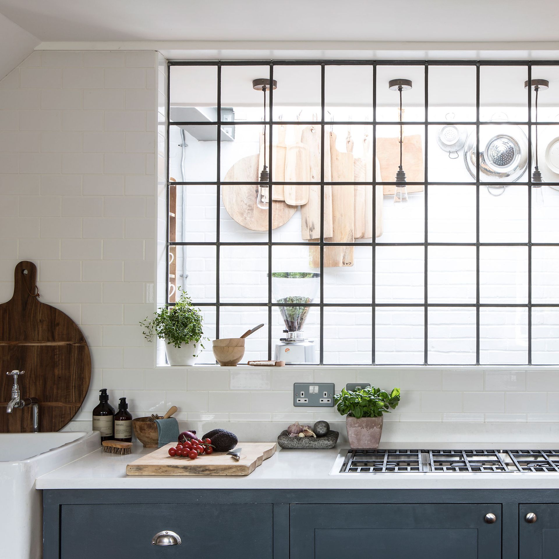 Experts reveal how long to keep windows open to stop mould | Ideal Home