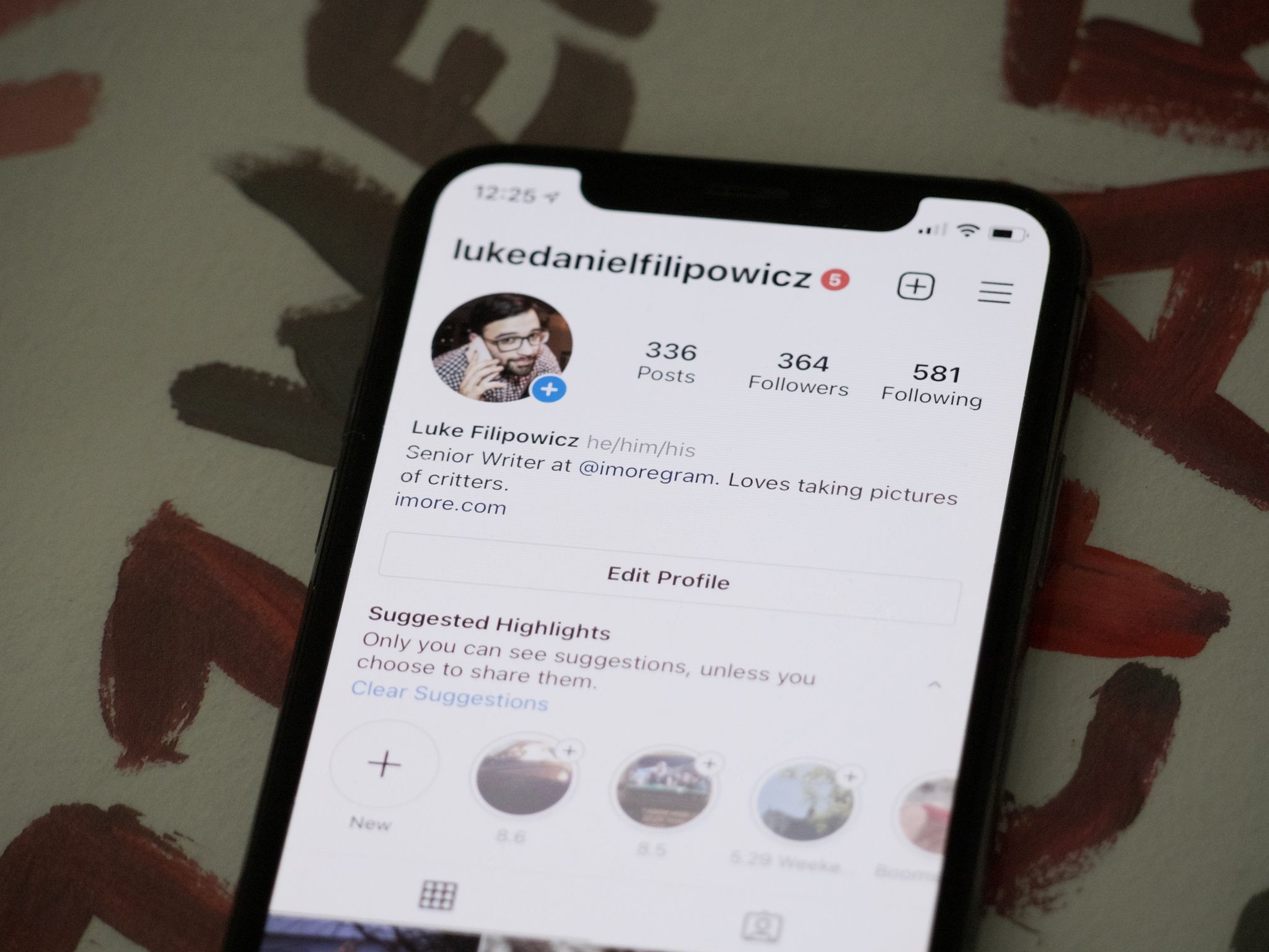Infuriating Instagram bug means you'll rewatch Stories endlessly | iMore