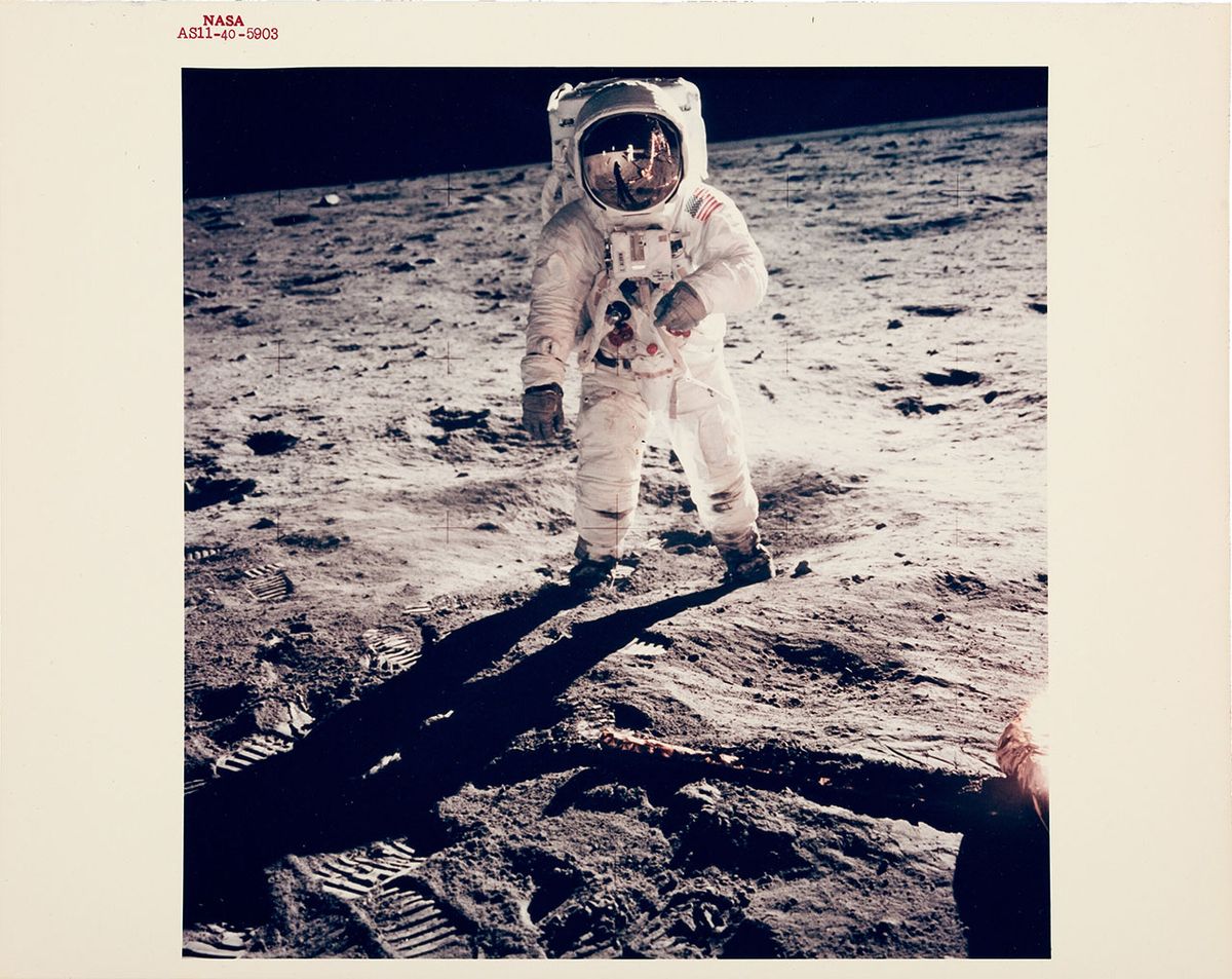 Archivist's vintage 'Images of Apollo' photo prints land on auction | Space