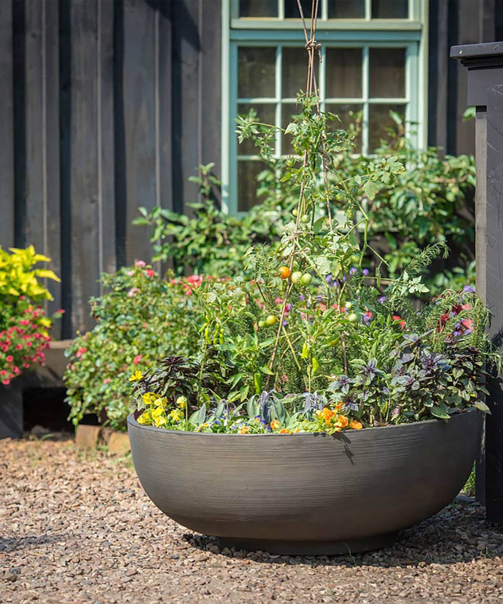 15 Herb Garden Planter Ideas – Grow An Aromatic Patio Feast | Gardening ...