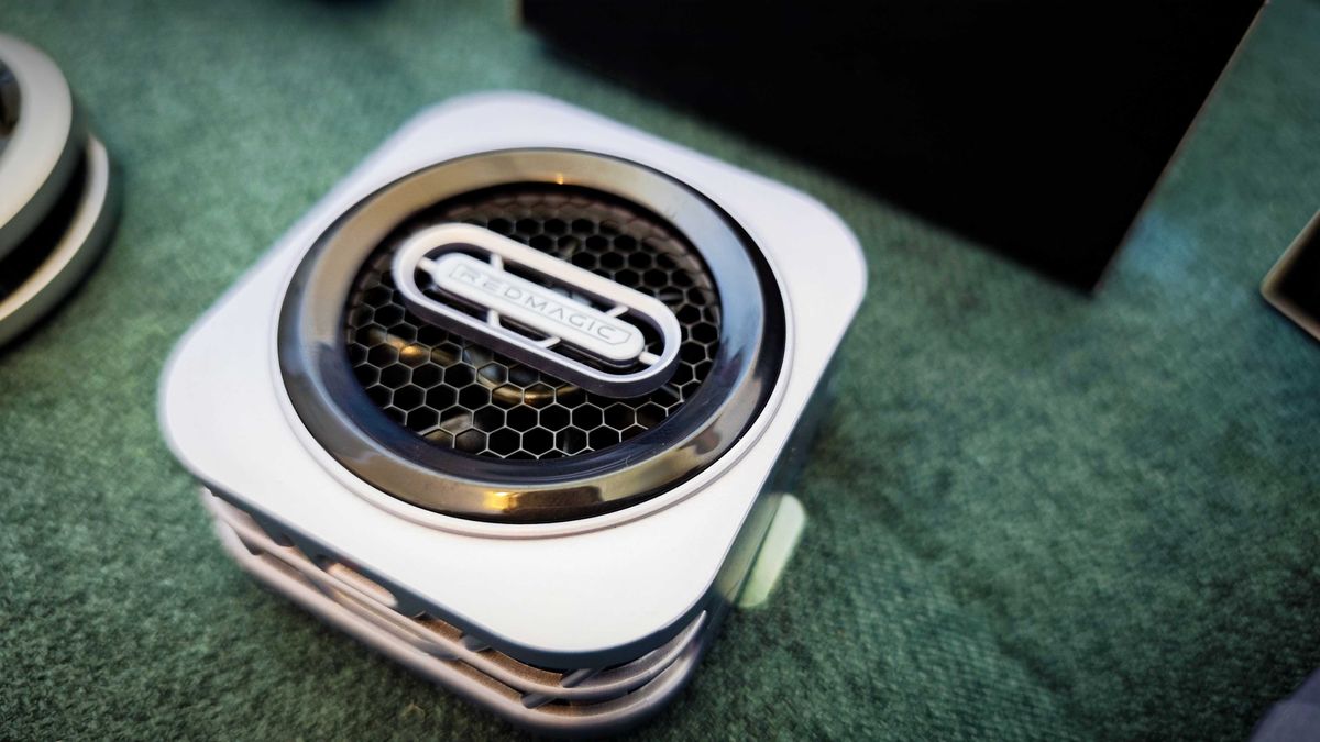Redmagic VC Cooler 6 review: mobile phone fans work well, but are ...