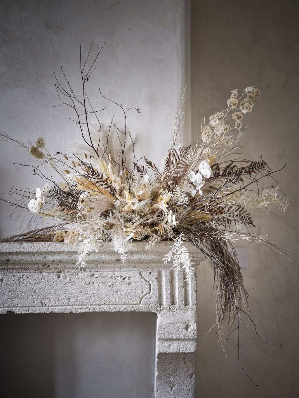 Decorating with dried flowers: 12 pretty arrangements | Homes and Gardens