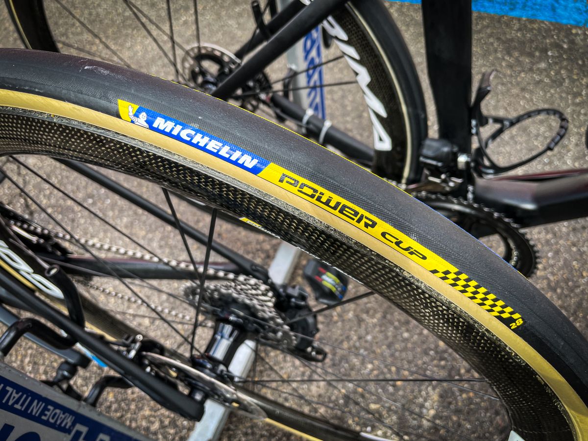 Wide tyres take over Strade Bianche: Gallery | Cyclingnews