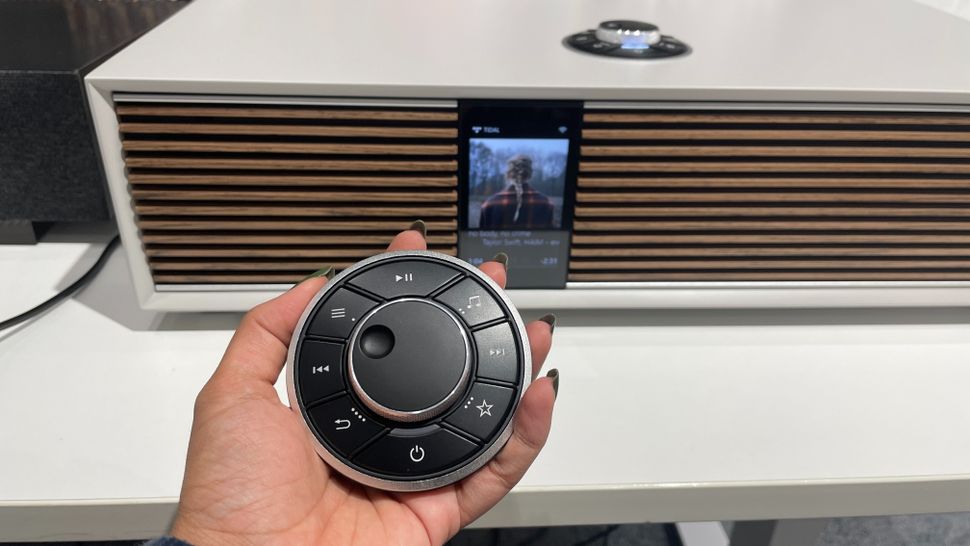 Ruark Audio R410 review: a flexible, function-rich and great-sounding ...