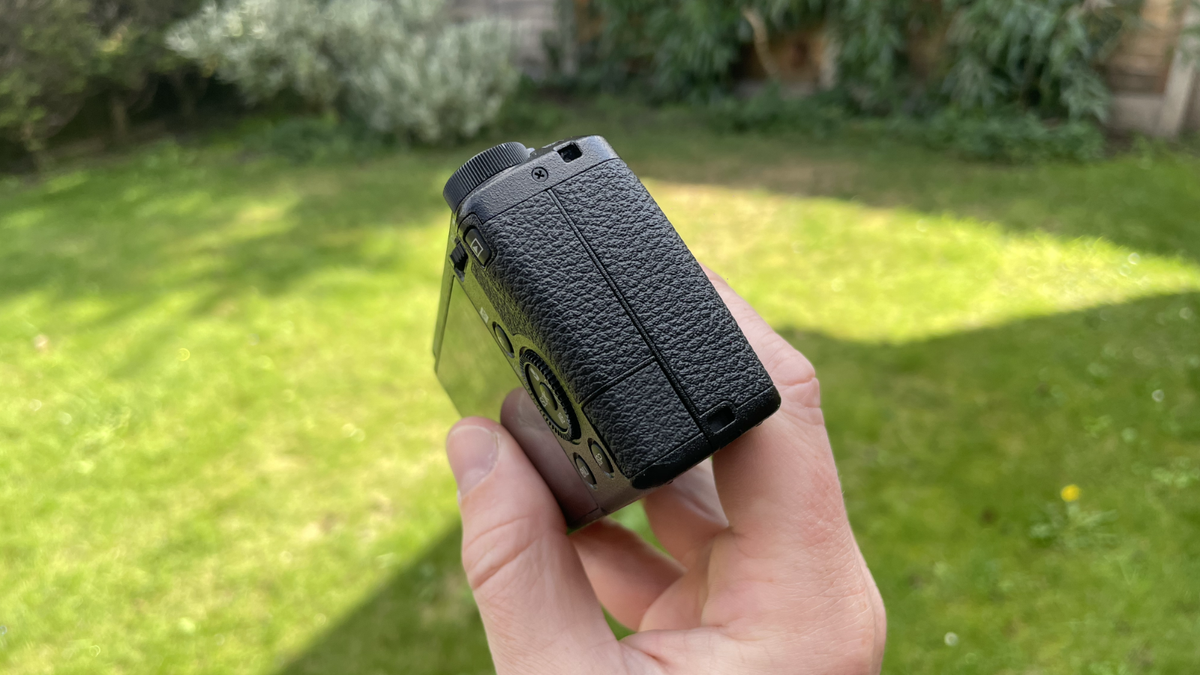 Ricoh GR IIIx HDF review: a street shooter with a dreamy diffusion ...