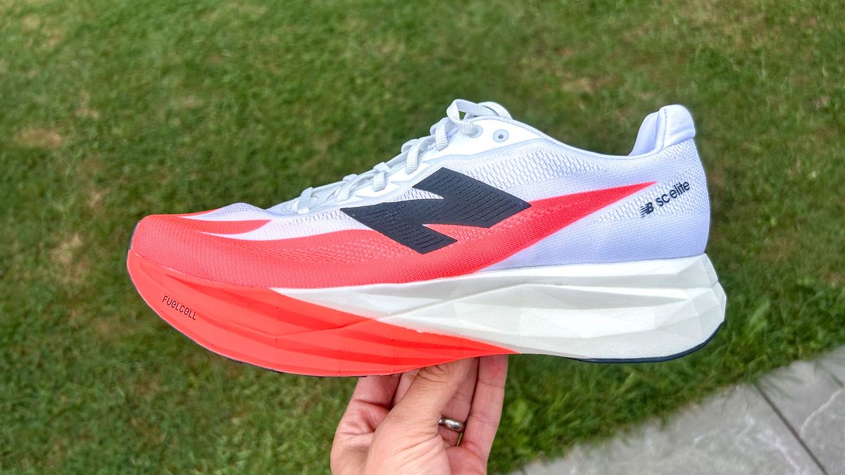 New Balance SC Elite v5 review: my verdict after 40 miles of running ...