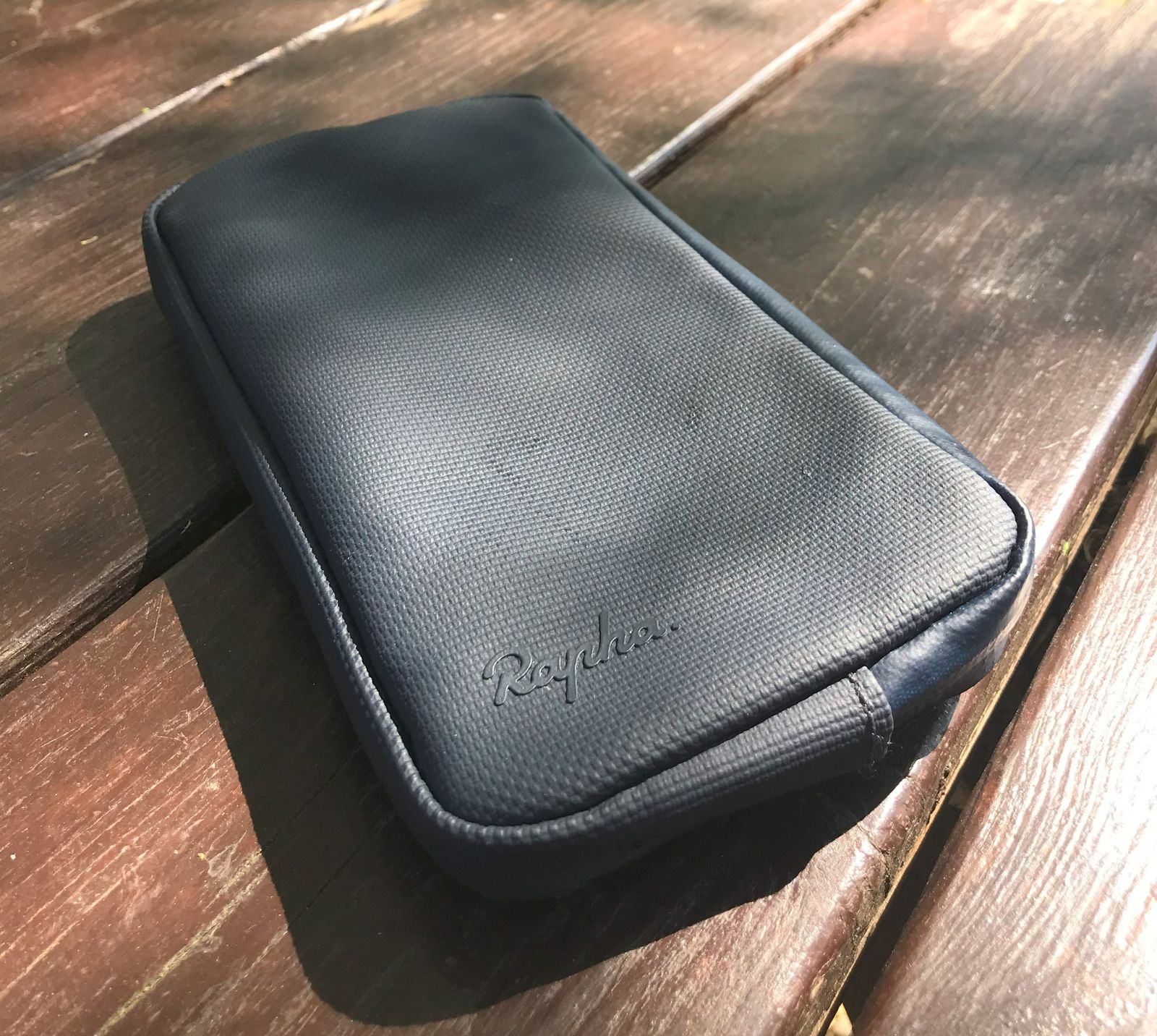 The Rapha Rainproof Essentials Case is a well made cycling phone case that keeps rain, road ...