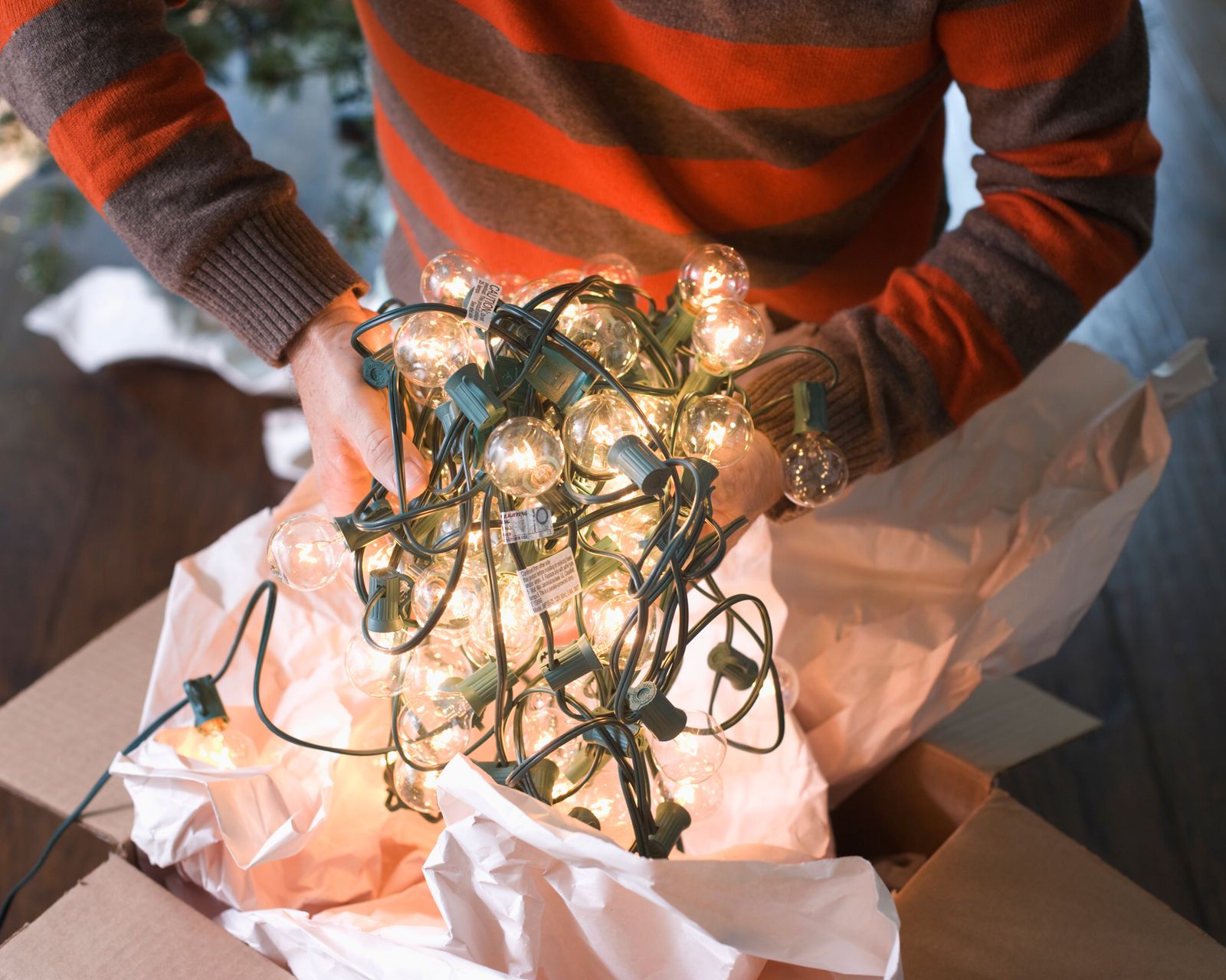 How to fix Christmas lights — half out or that won't turn on | Real Homes