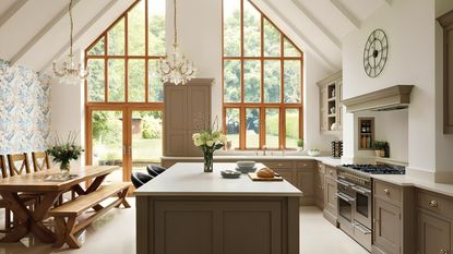 How to steam-clean windows | Homes and Gardens