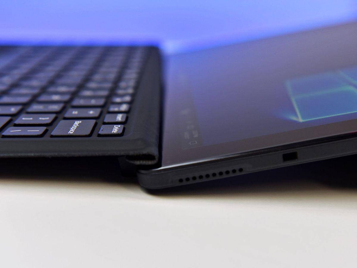 Dell Latitude 5285 review: A genuine Surface Pro rival for the ...