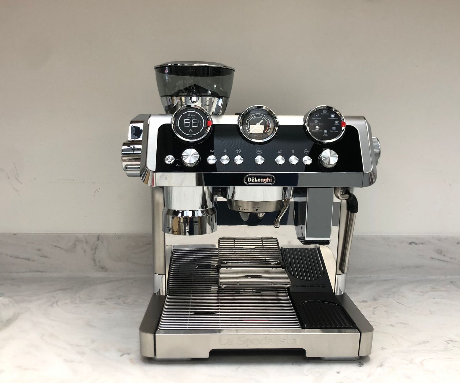 De'Longhi La Specialista Maestro review: the perfect espresso machine ...