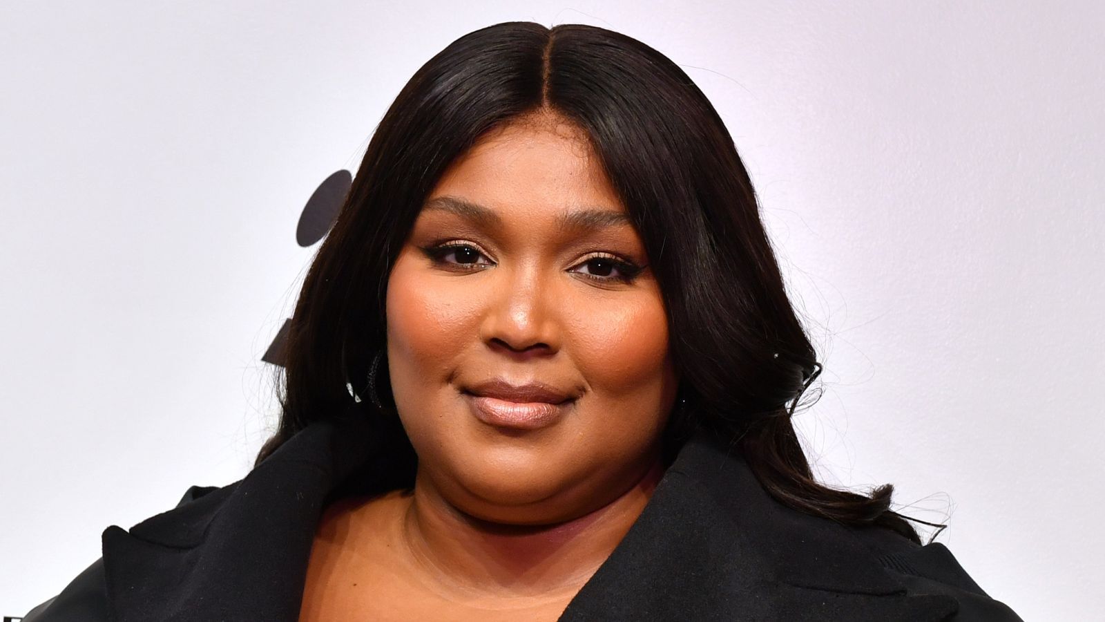 Lizzo's 'soothing' bathroom design invites total relaxation