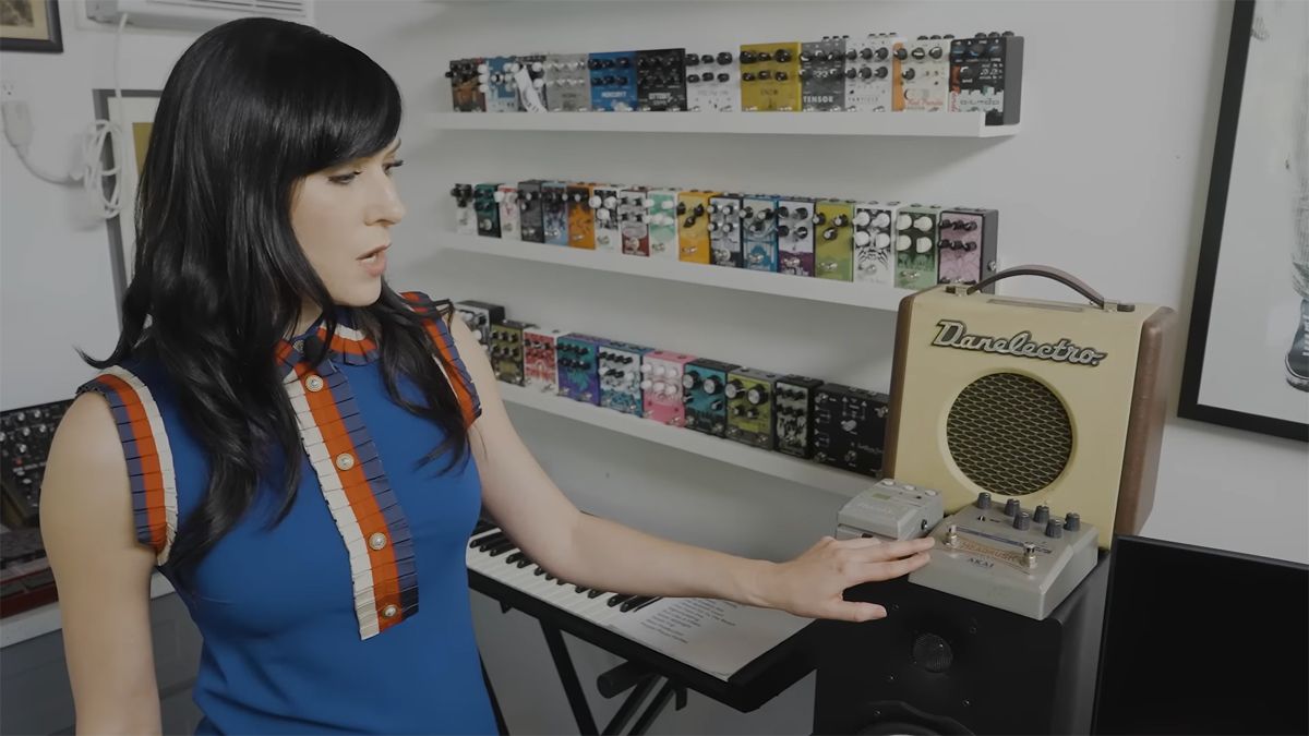 Watch Sarah Lipstate show off her insane pedal and guitar collection ...