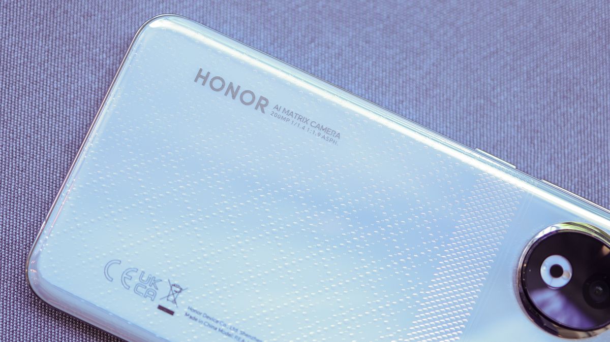 Honor 90 review: screen and storage supreme – but how's the 200MP ...
