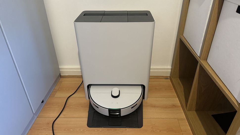 Samsung Bespoke Jet Bot Combo AI review: a great robovac that will be ...