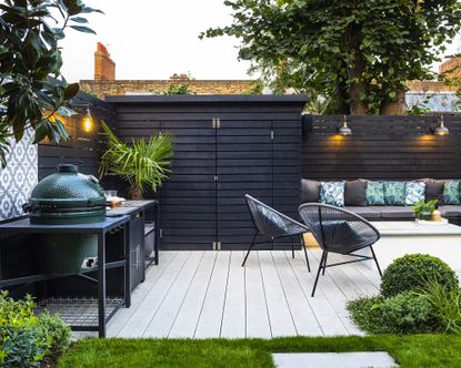 Garden fence color ideas: 14 on-trend tones | Gardeningetc