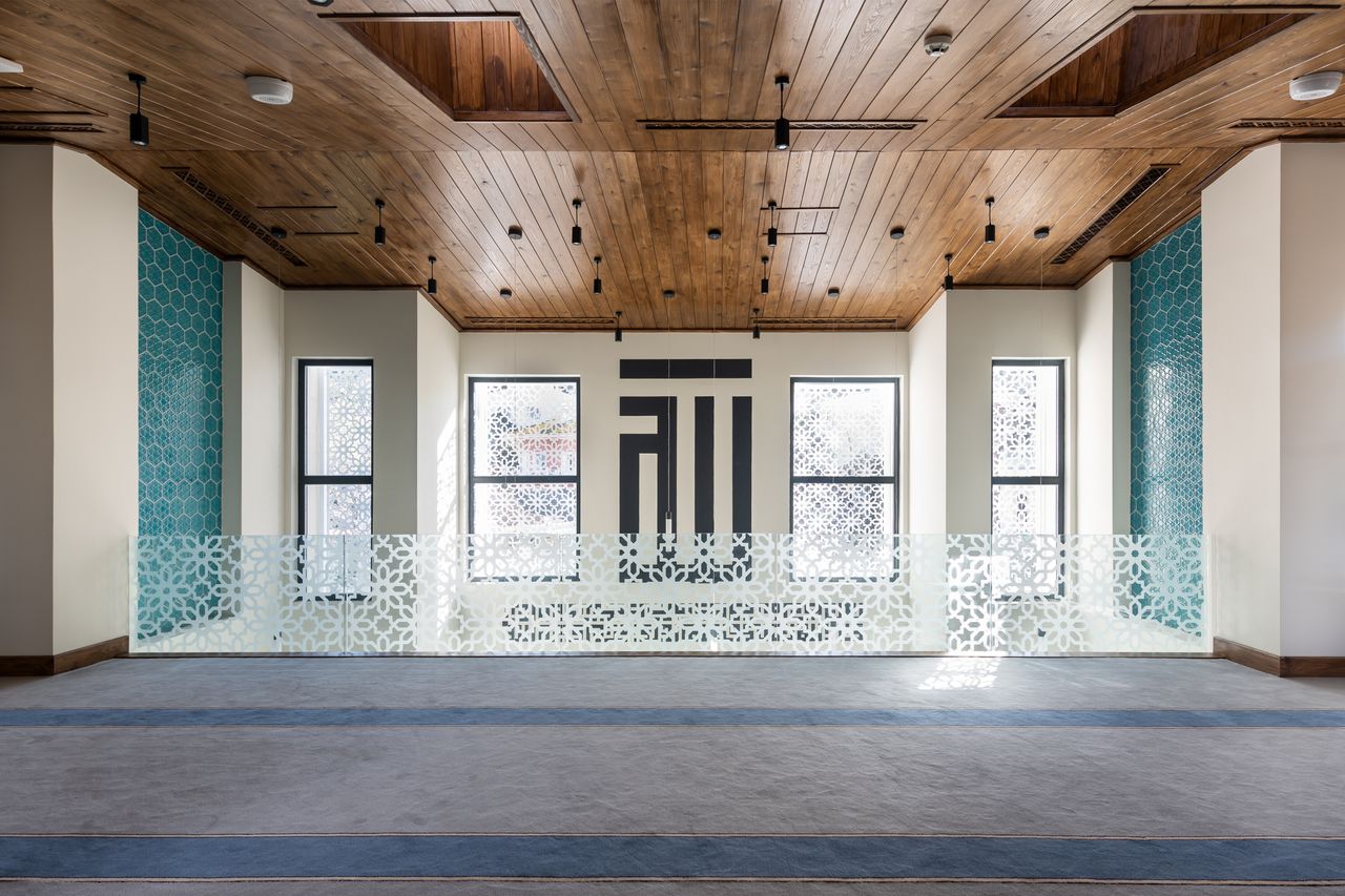 Tour this contemporary Istanbul mosque | Wallpaper*