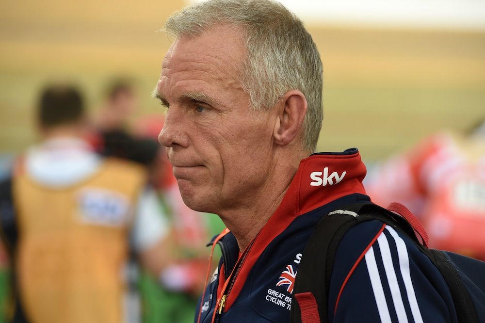 Shane Sutton unaware of medical package contents delivered to Team Sky ...