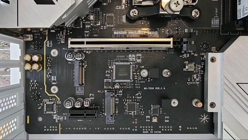 I built a PC With MSI's Project Zero Motherboard: Moving all the ports ...