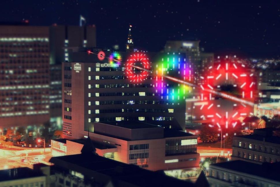 Quantum Communication Demonstrated in Real-Life City Conditions | Live ...