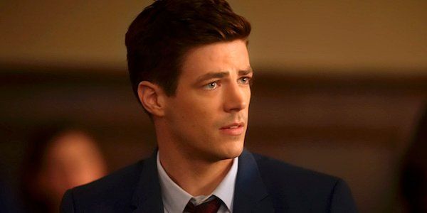 How The Flash Is Making That Future Newspaper More Important | Cinemablend
