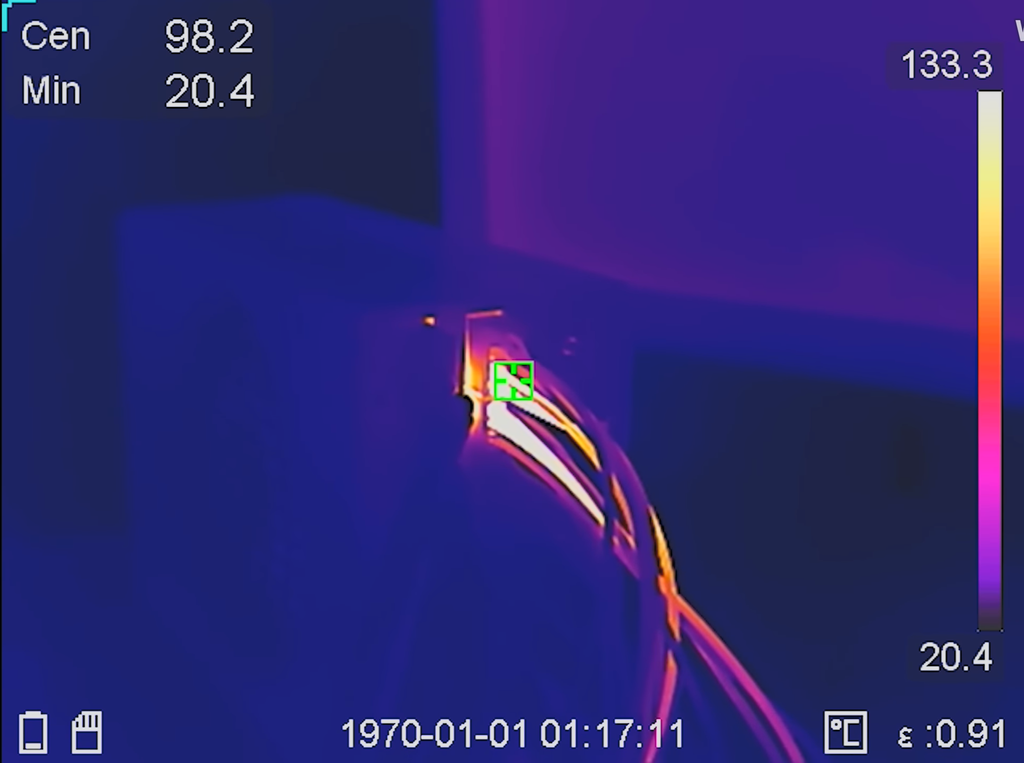 RTX 5090 cable overheats to 150 degrees Celsius — Uneven current ...