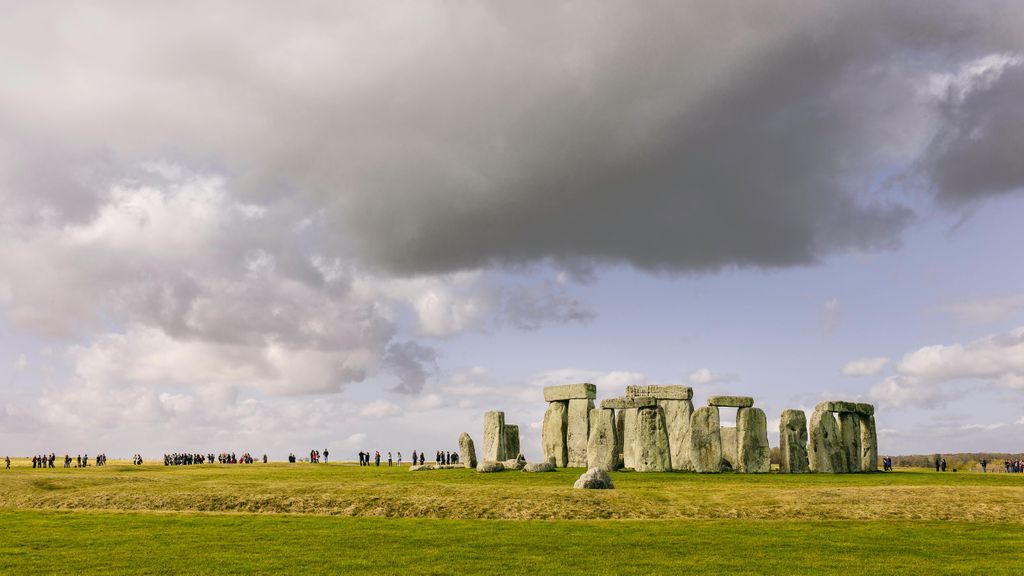 15 must-shoot British landmarks and where to photograph them from ...