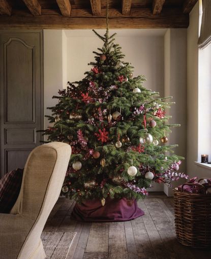 These are the 12 most popular Christmas decorations on the high street ...