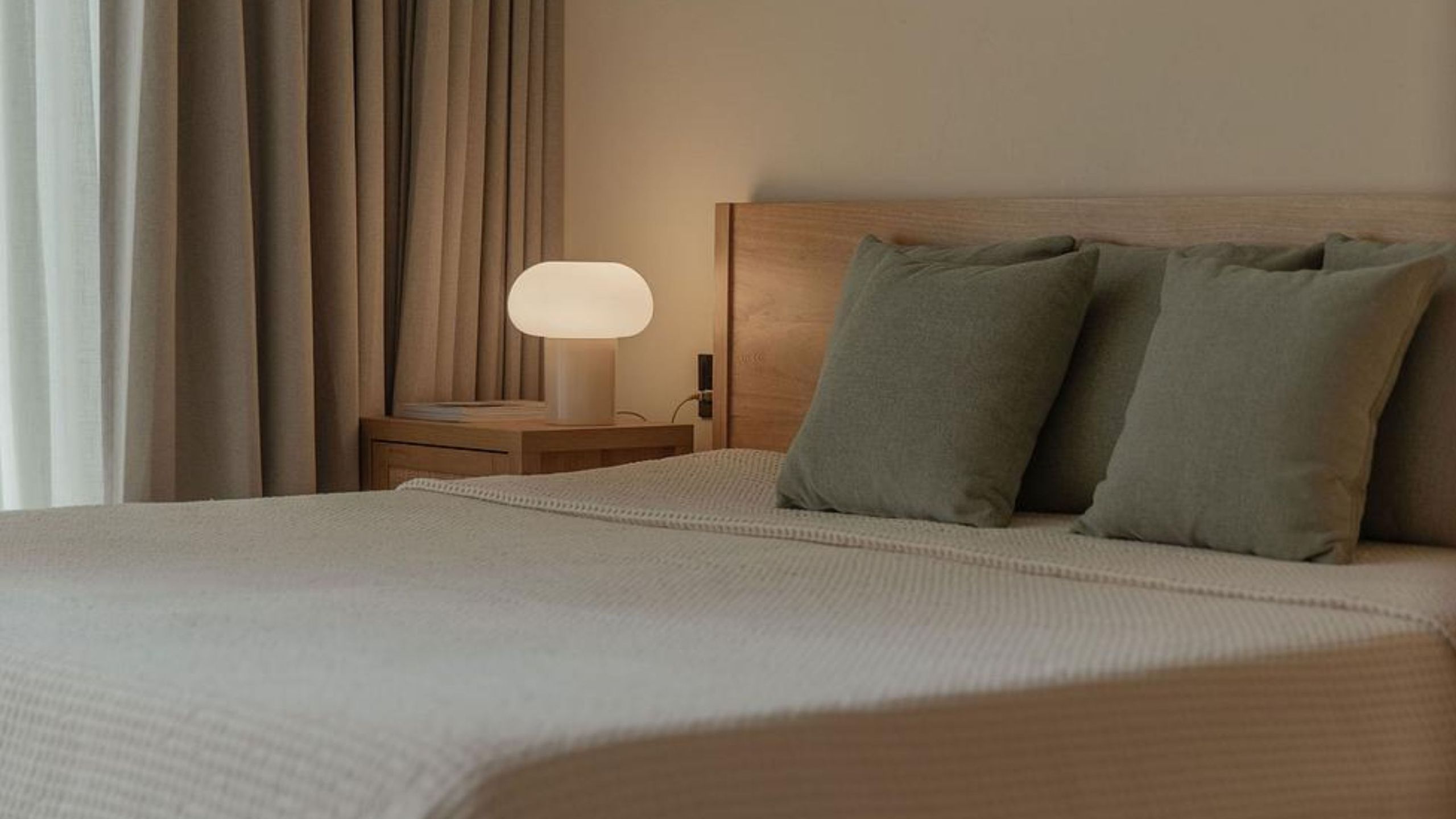 What Color Light Helps You Sleep Better? | Livingetc