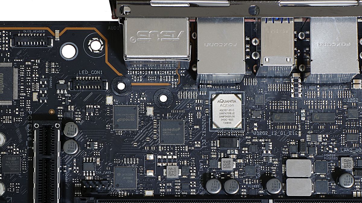 Asus ROG Zenith II Extreme Alpha Review: More Overkill? | Tom's Hardware