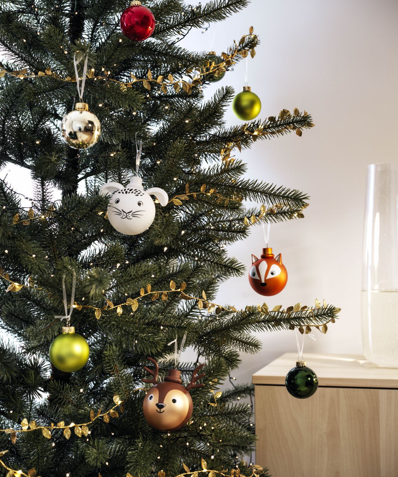 How to pick up IKEA’s real Christmas tree for only £9 | Gardeningetc