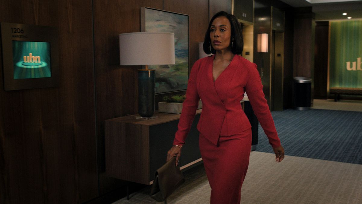 'The Morning Show' Star Karen Pittman on Mia's Shocking Decision ...