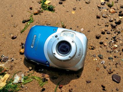 Canon PowerShot D10 - Top 6 beach-safe underwater cameras - Page 2 ...
