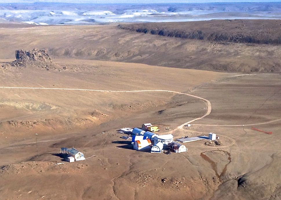 Mars on Earth: Canadian Arctic Serves as Red Planet Training Ground | Space