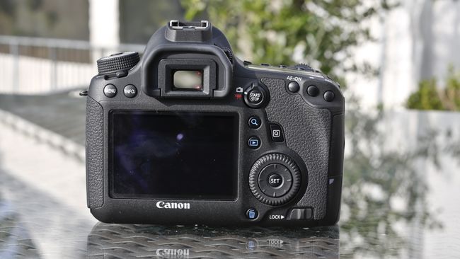 Canon EOS 6D review | TechRadar