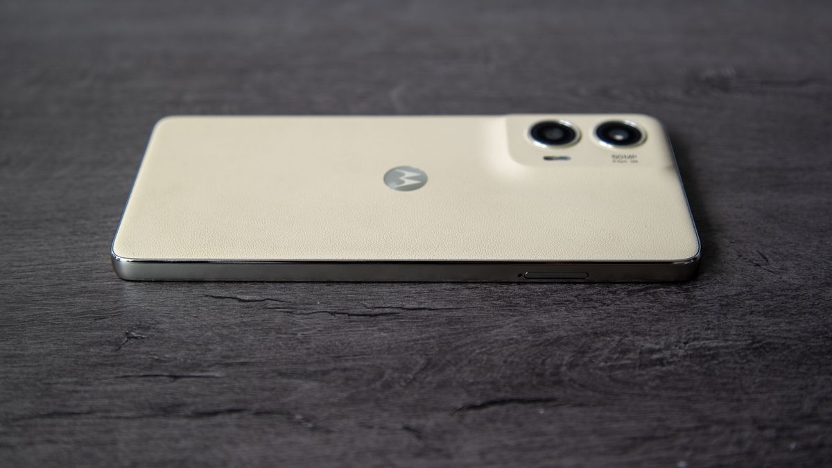 Moto G Stylus 5G 2024 review: This phone wants to be a flagship ...